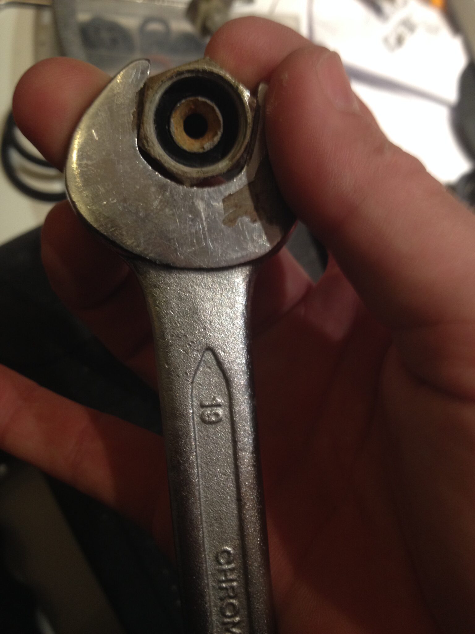 La clé mixte : incontournable outil de bricolage